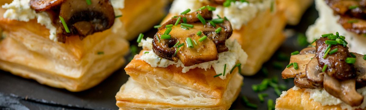 Garlic Mushroom and Chive Pastry Bites | Christmas Recipe | Neff UK