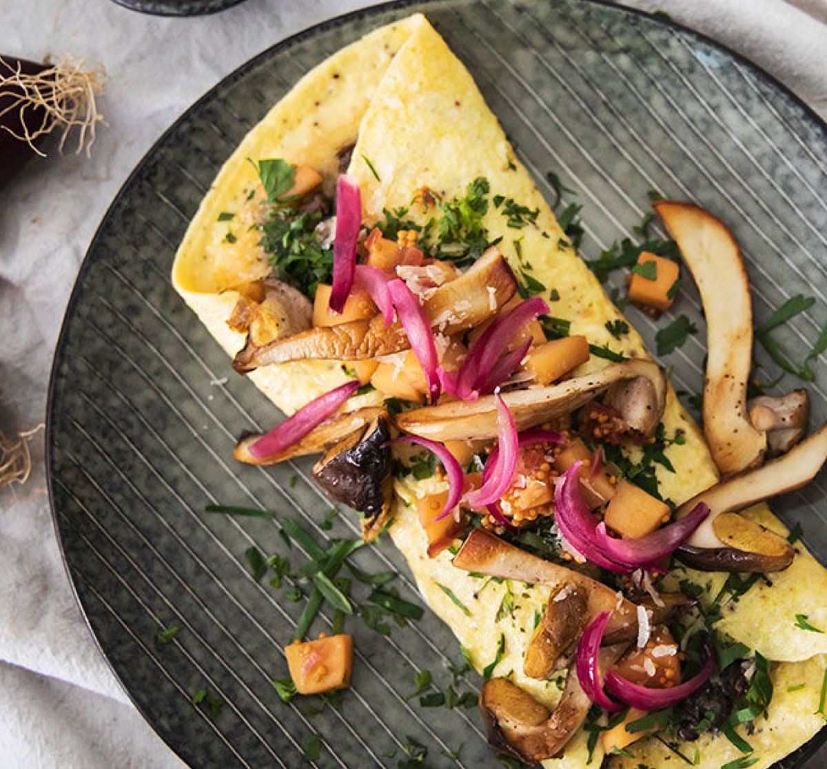 Recipe: Porcini Mushroom Omlette | NEFF