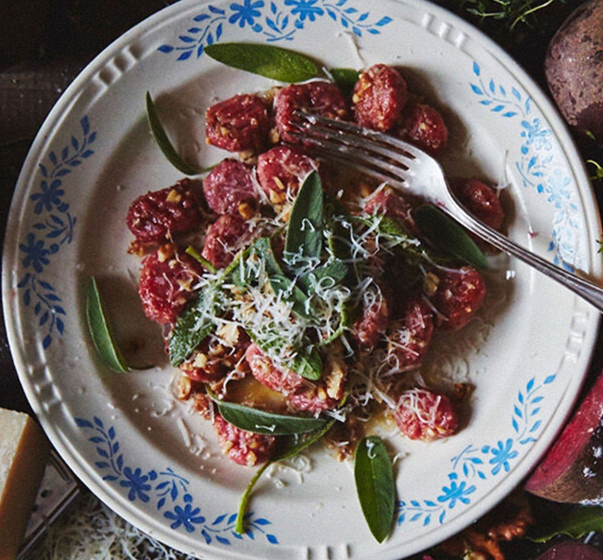 Recipe: Beetroot Gnocchi with Walnut-Sage Butter | NEFF