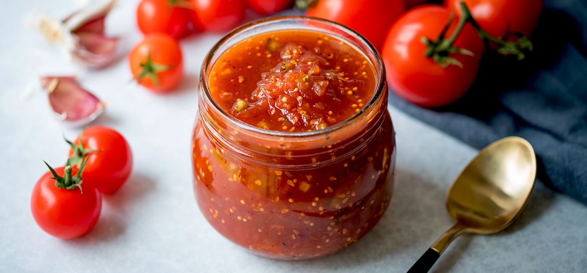 Homemade Spicy Tomato Relish | NEFF UK