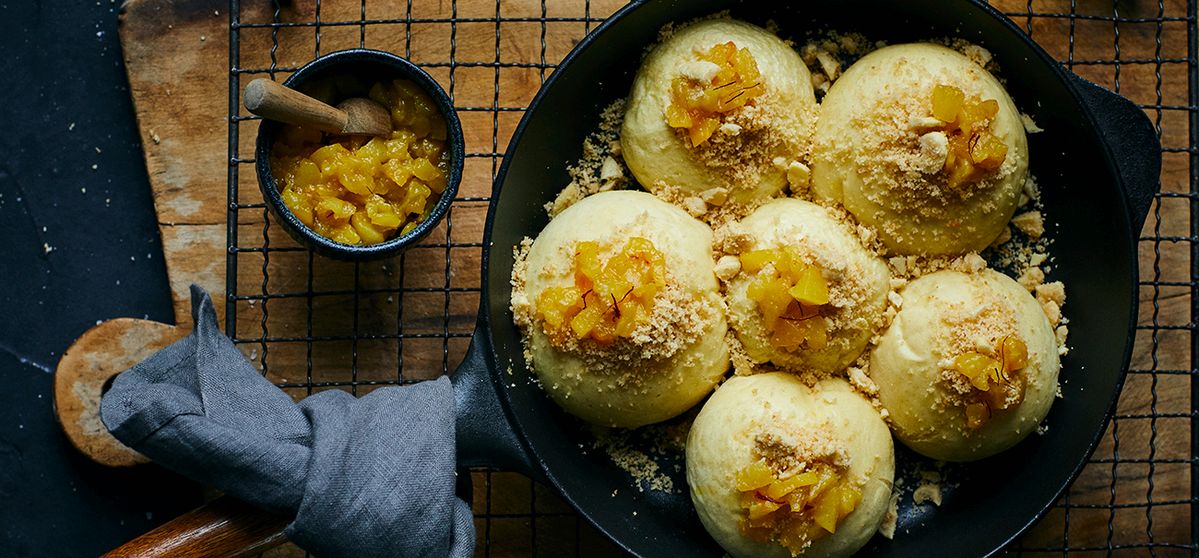 Recipe: Yeast Dumplings with Pear-Saffron Filling | NEFF
