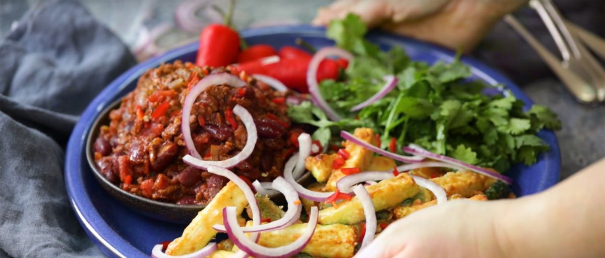 Oven Baked Chilli Con Carne | NEFF UK